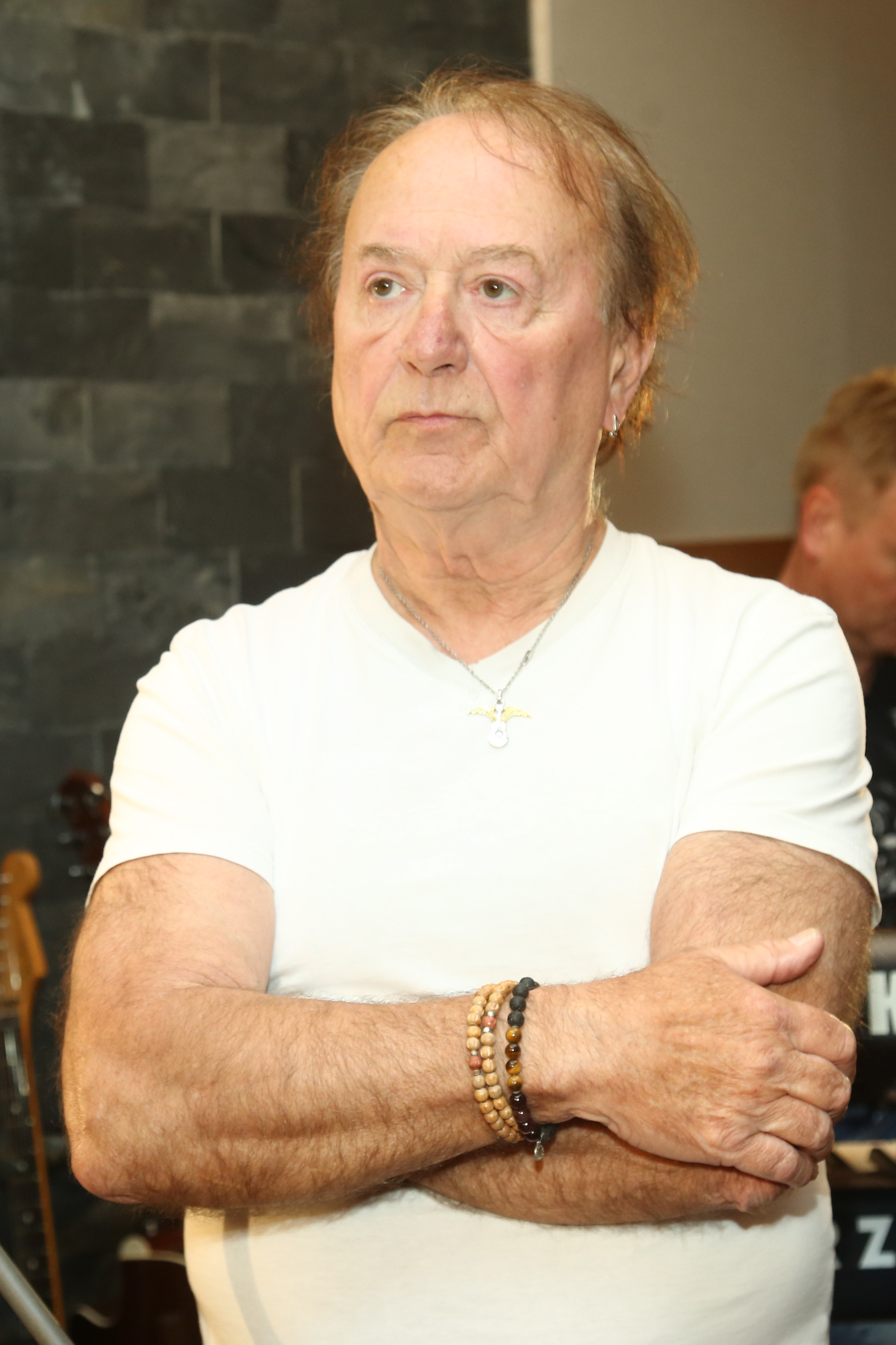 Je rozhodnuto! Skupina Olympic má nového klávesáka | Aplausin.cz