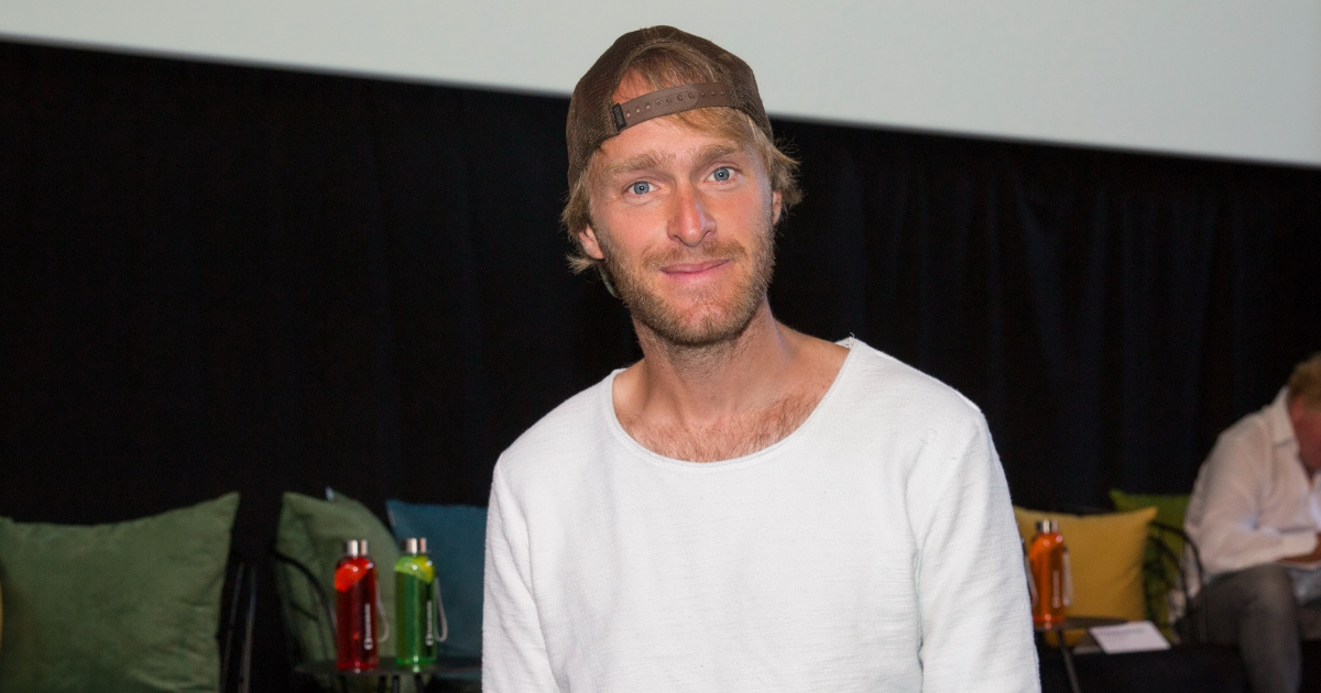 Rybář Jakub Vágner je z nemocnice doma. Šlo mu o život | Aplausin.cz