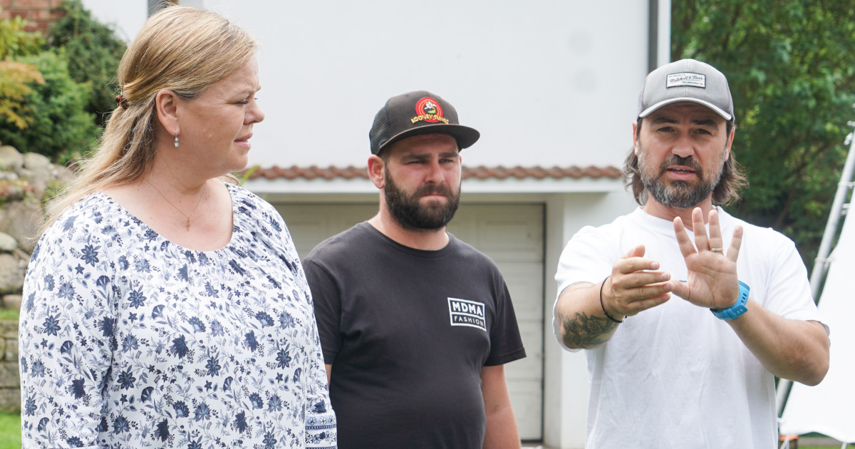 Režisér Biser Arichtev roztočil další díly seriálu Kukačky | Aplausin.cz