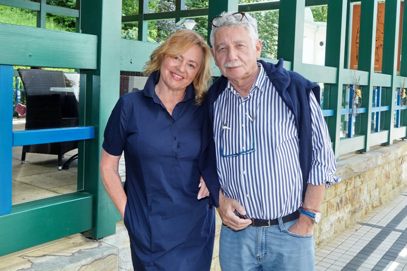 Herečka Jitka Sedláčková se s „hejtry“ nemaže. Vykáže je do patřičných ...